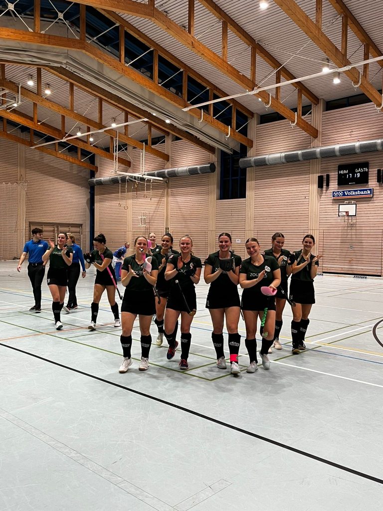 Hockey: 1. Damen siegen 8:0 gegen Neunkirchen - 1. Hanauer Tennis- und ...