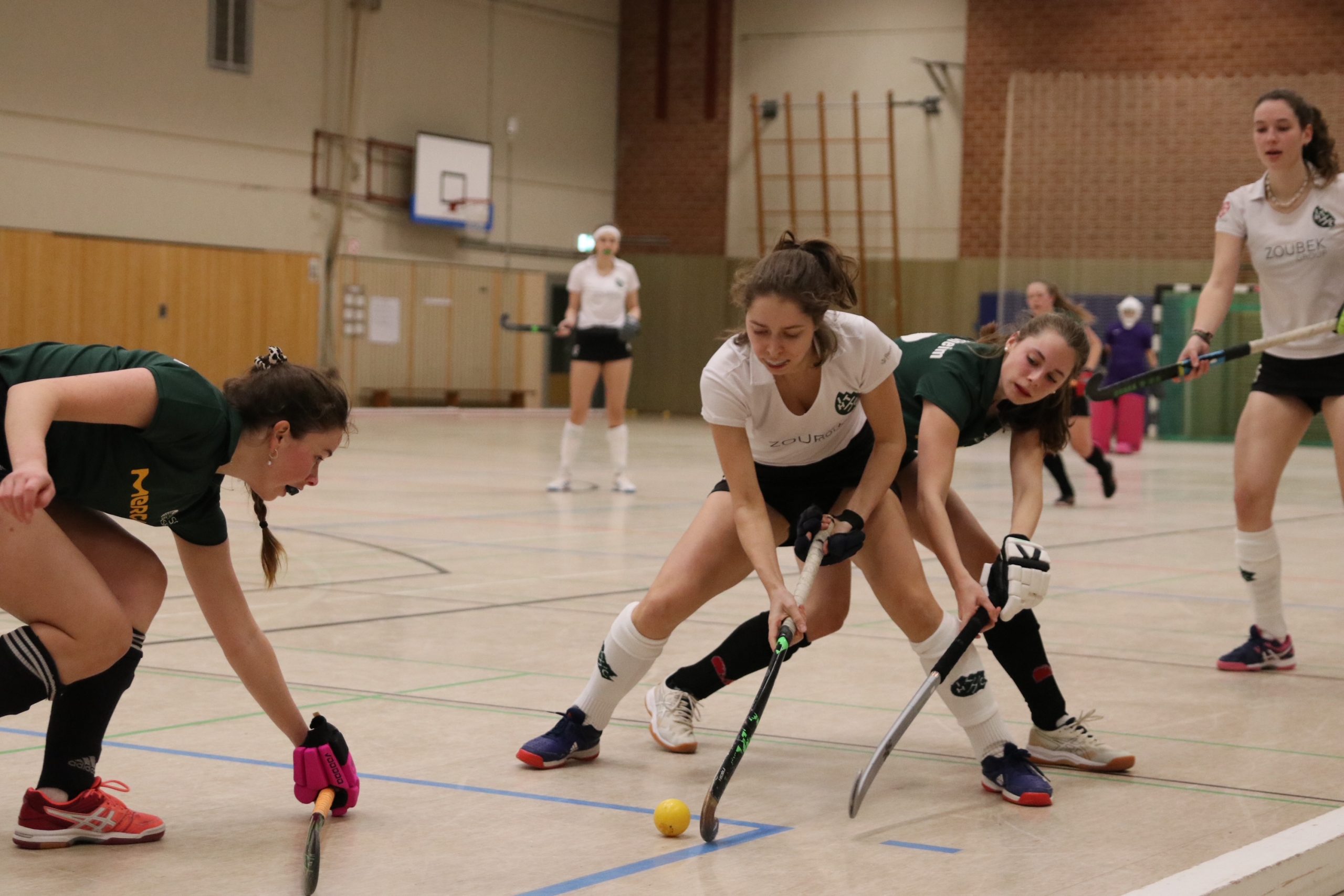 Hockey: Damen II und III fahren Siege im Saison-Endspurt ein - 1 ...